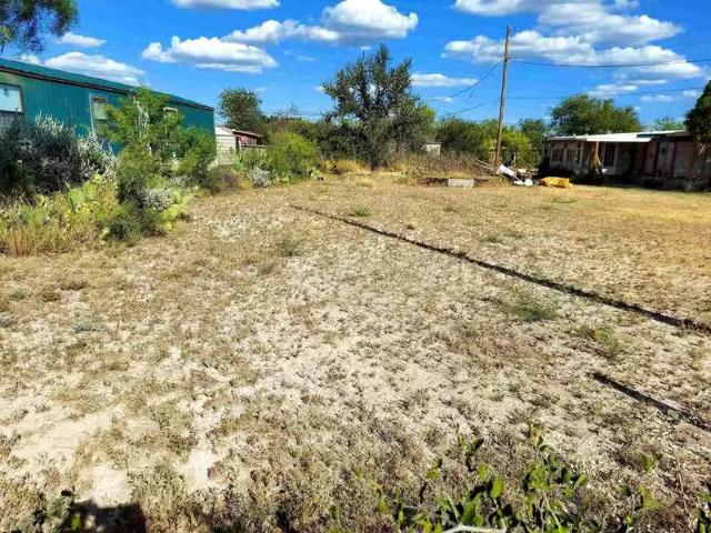 Lot 9 Floyd, Del Rio, TX 78840