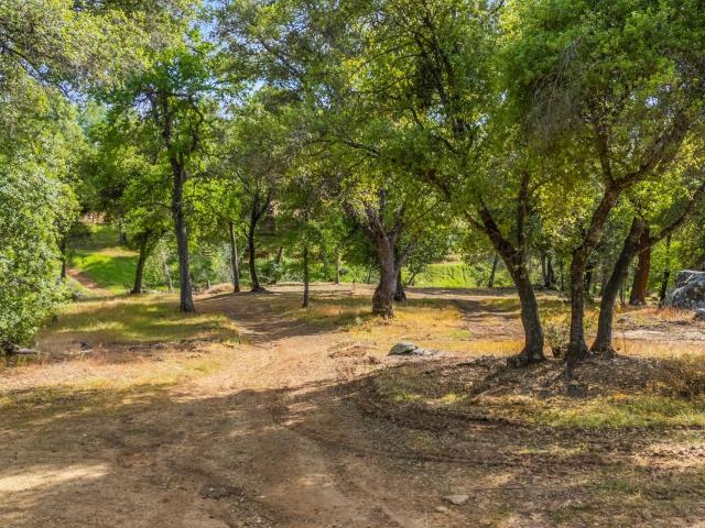 Lot 9 Henry D Court