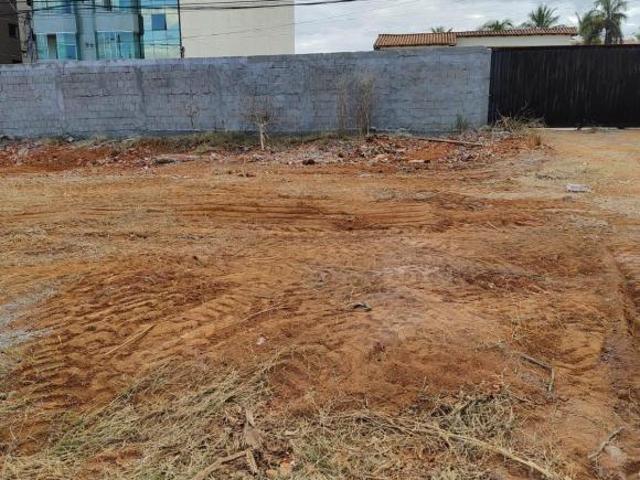 LOTE NA RUA 04 DE 400m2 NA VICENTE PIRES PRÓXIMO AO ATACADÃO DIA DIA 98150 8787