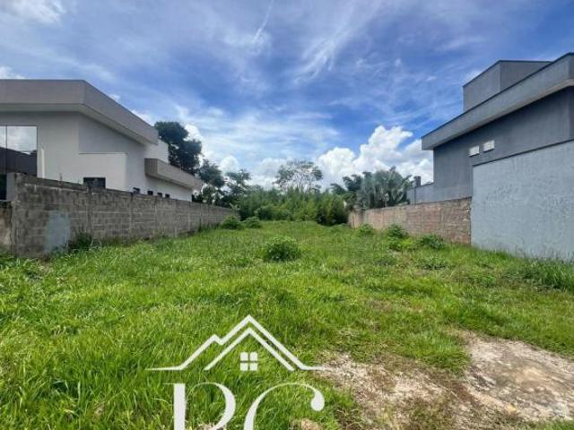 Lote no altiplano leste condominio Fechado