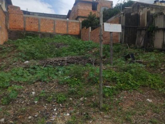 Lote no Bairro Gávea 2