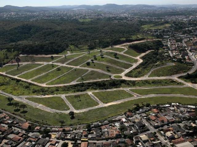 Lote no bairro Guarujá Mansões Betim