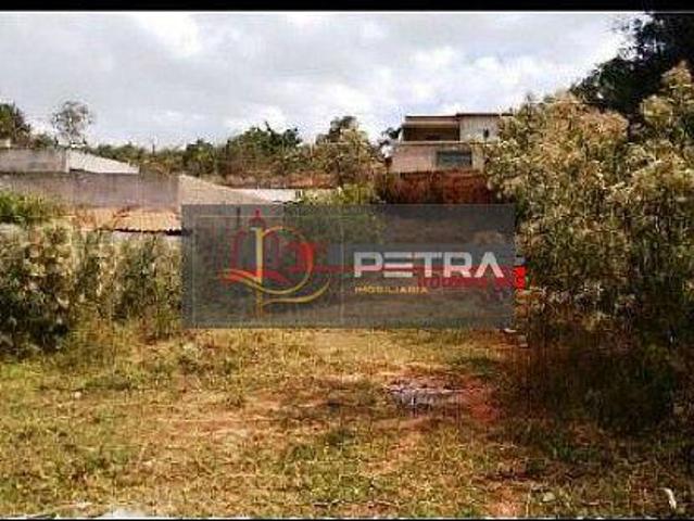 Terreno à venda nas Quintas Coloniais