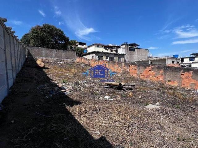 lote no bairro Santa Matilde possuindo leve aclive medindo 360m²