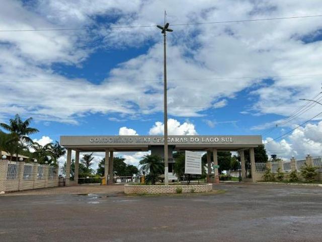 Lote no Condomínio Mini Chácaras Jardim Botânico