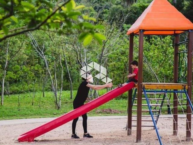 Lote no condomínio Real PARK no bairro Tomazetti em Santa Maria