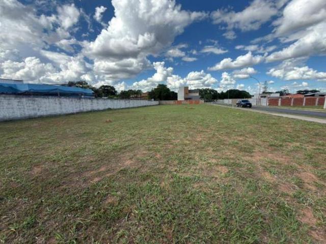 Lote no Jardim Botânico condomínio Boulevard aceita financiamento