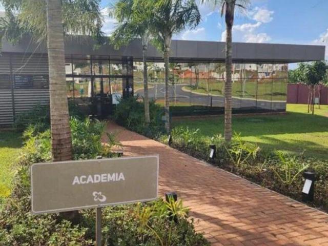 Lote no Jardins Capri, 337 m²
