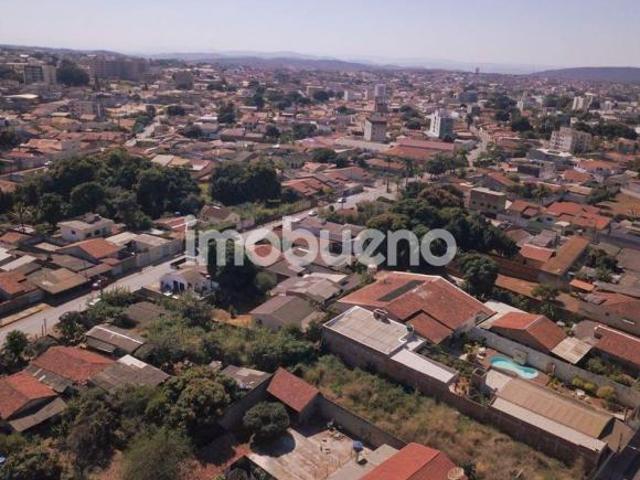 Lote no Setor Abreu, 588 m²
