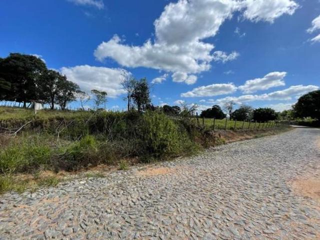 Lote nos Campos podendo ser financiado