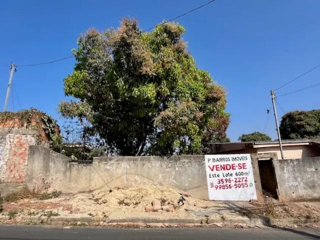 Lote novo retiro, esmeraldas/mg