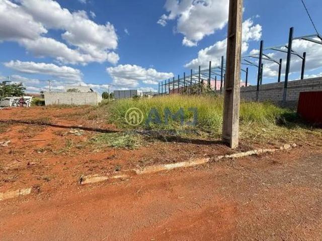 Lote à Venda 300m² Comercial Flórida!