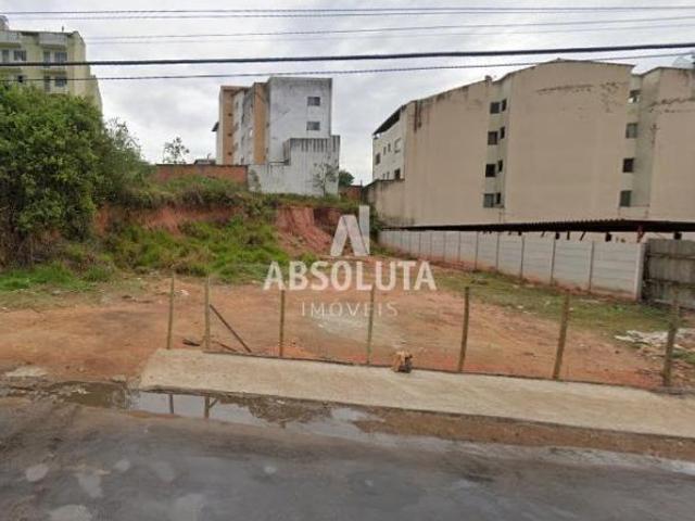 Lote à venda – 571 m² Bairro Rochedo