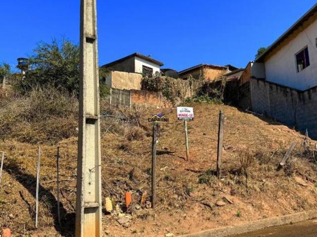 Lote à venda com 256m², Lava Pés Carmópolis de Minas MG