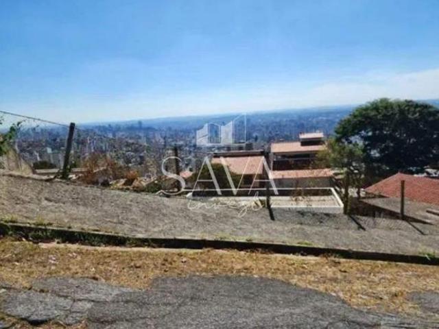 Lote à venda com 391,37 m² no Mangabeiras