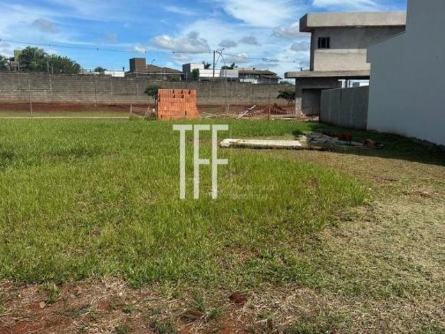 LOTE A VENDA COM 300M² EM CONDOMINIO ROYAL GARDEM EM PAULINIA/SP