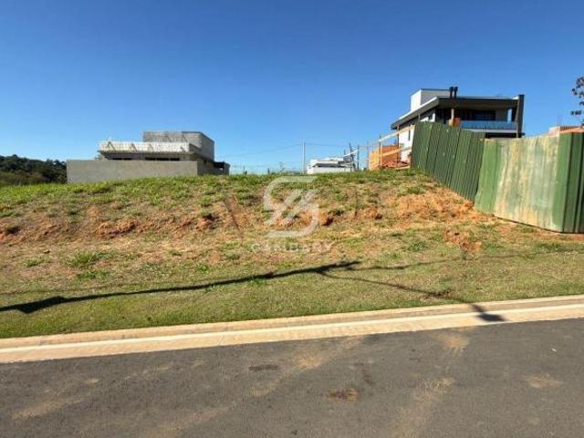 Lote à venda com 302m², no Terras Alpha Nova Esplanada, em Votorantim/SP