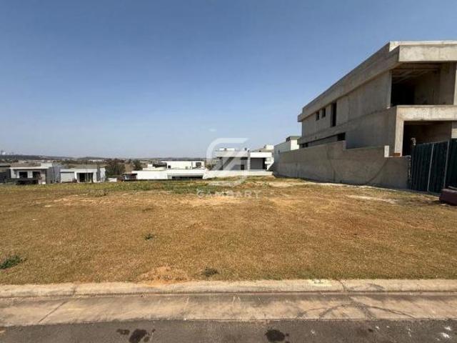 Lote à venda com 450m² no Alphaville Nova Esplanada em Votorantim/SP