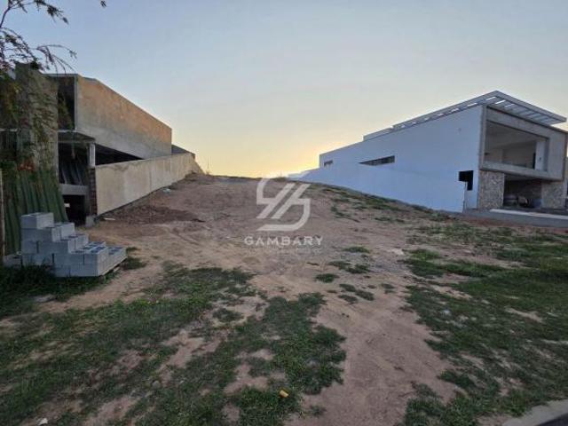 Lote à venda com 561m² no Alphaville Nova Esplanada II em Votorantim/SP