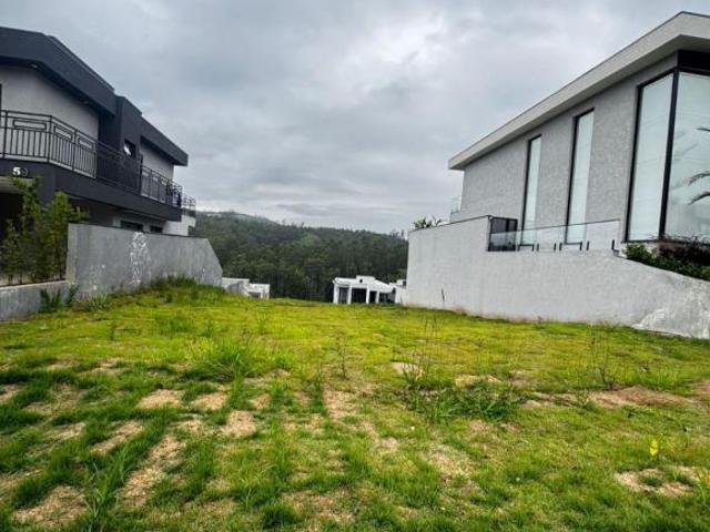 Lote a venda Condomínio ITAHYÊ