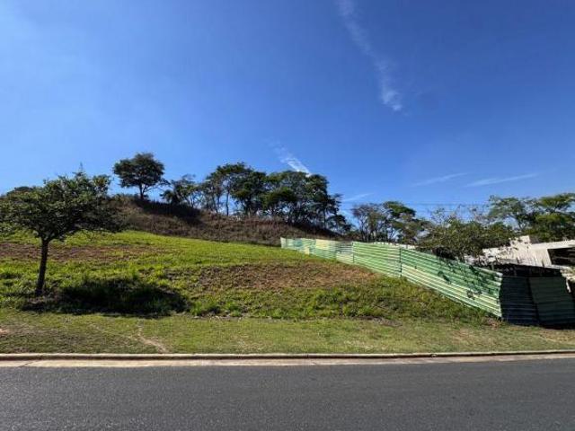 Lote à venda – Condomínio Nascentes no Vale dos Cristais 1.225 m²