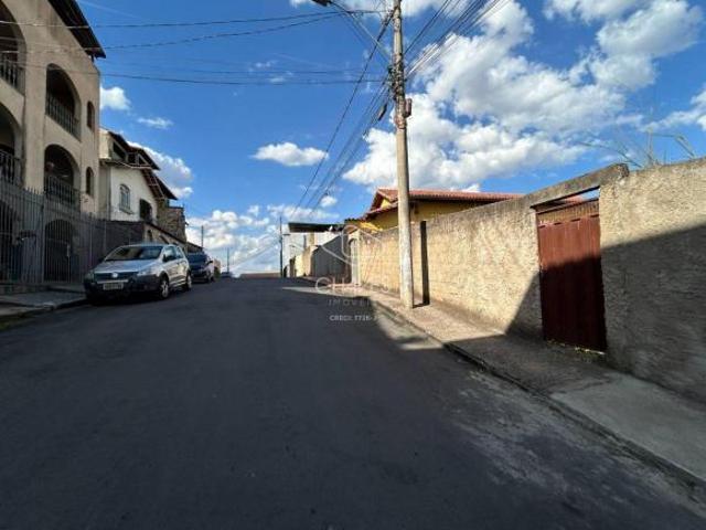 Lote à Venda – Bairro Queluz