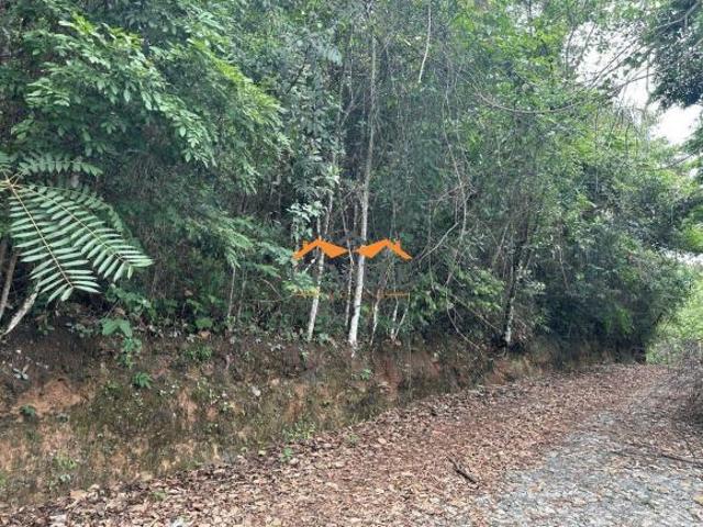 Lote à venda em cond. Aldeia Cachoeira das Pedras