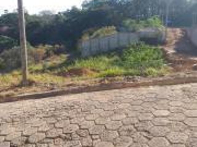 lote a venda em condomínio 1.000m² R$ 180.000,00