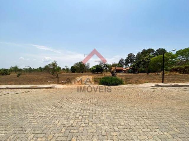 Lote à Venda em Condomínio Fechado | 2.400m² | Vista para a Ponte JK | Edícula com Habite se
