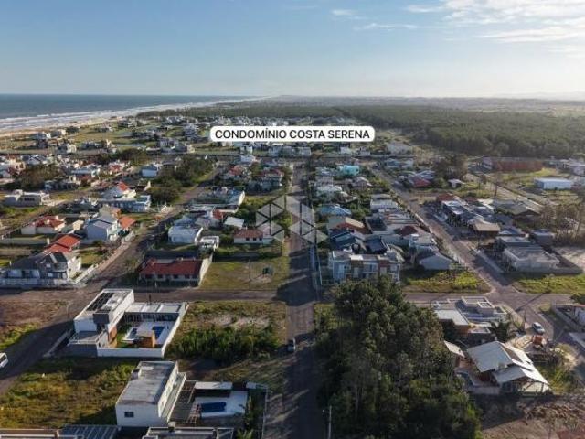 Lote à venda em Capão Novo Capão da Canoa, com 300 m² 12x25 e localização próxima ao mar