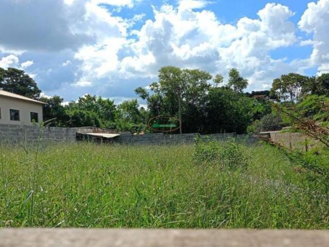 LOTE À VENDA EM ÁGUAS SANTAS