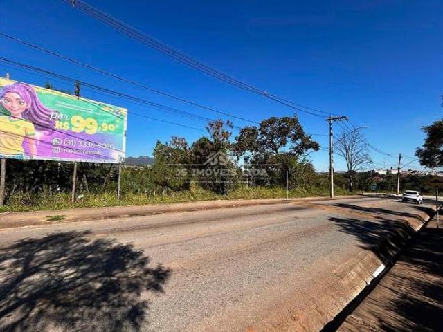 Lote à venda em Avenida Comercial!