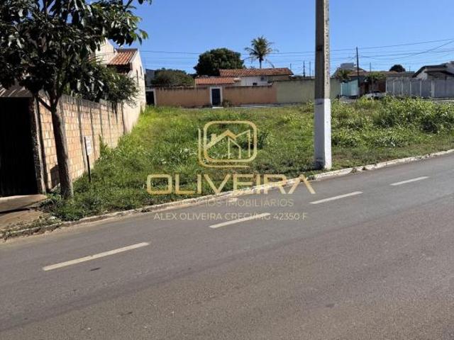 Lote à venda em avenida Patrocínio/MG