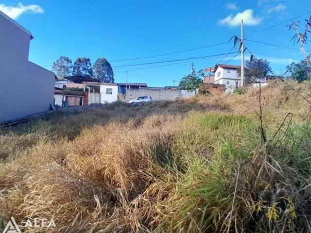 Lote à venda em Barbacena, Greenville, 200m²