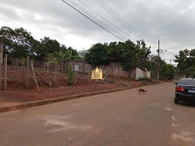Lote à Venda em Igarapé: 360m², Alicerce Pronto e Escritura!