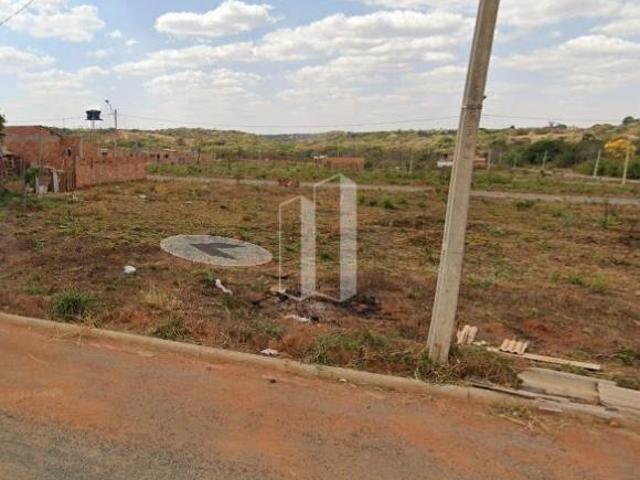 Lote à Venda em Residencial Itaipú II, Abadia de Goiás