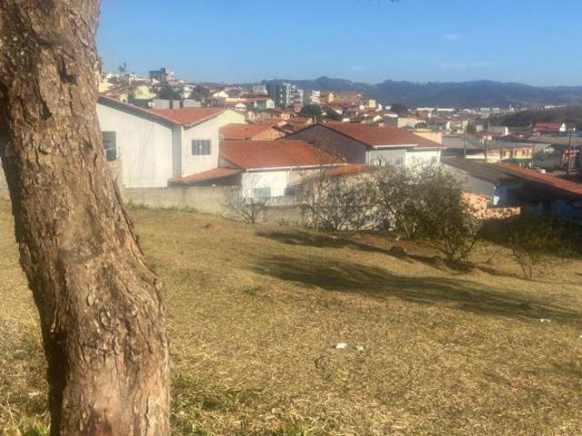 LOTE À VENDA – EXTREMA/MG – BAIRRO PARQUE DOS PÁSSAROS LOTE 1