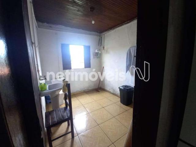 Lote à venda – Excelente relação custo benefício com 3 imóveis construídos