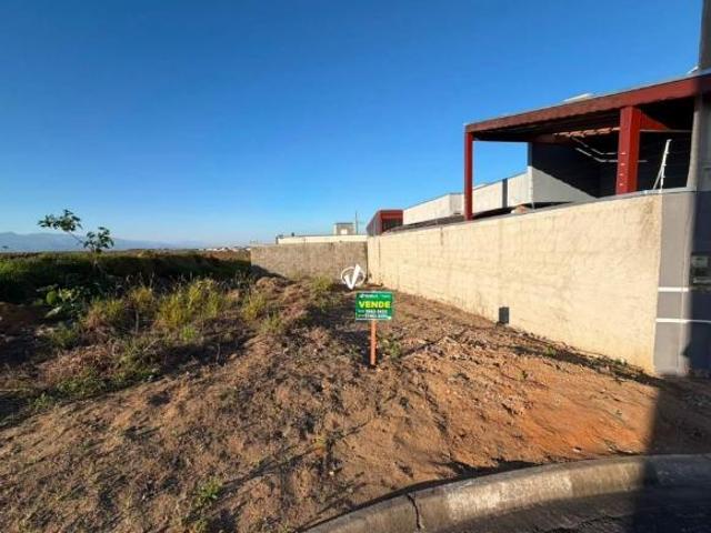 LOTE À VENDA FLAMBOYANT PINDAMONHANGABA SP