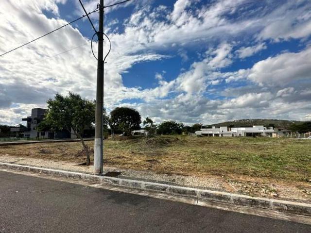 Lote a venda no condomínio Vitoria Golf