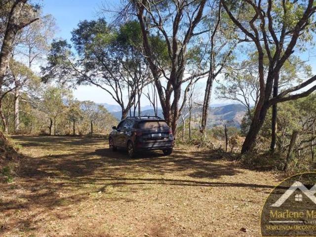 Lote à Venda no Condomínio Alpes em Campos do Jordão por R$170mil
