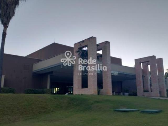 Lote à venda no Condomínio Damha 2, com 360m²