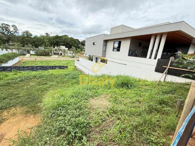 LOTE A VENDA NO CONDOMÍNIO DAVINCI EM SETE LAGOAS DE 541,38 METROS