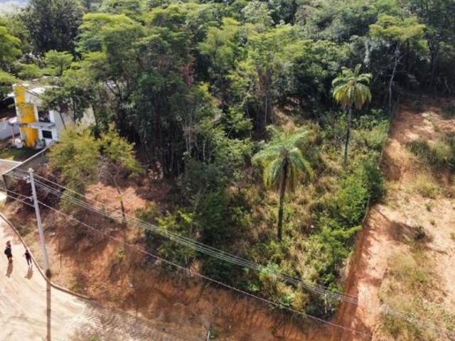 LOTE á venda no Condomínio dos Militares Vespasiano