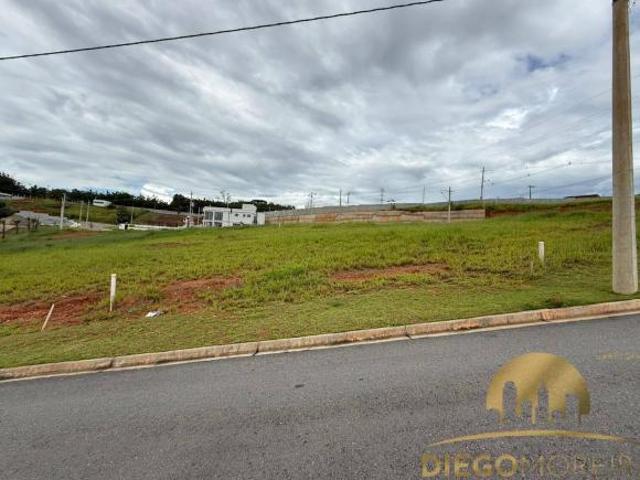 Lote à Venda no Condomínio Elementum – Atibaia