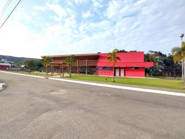Lote a venda no Condominio Jardim Entre Rios em Cava Grande