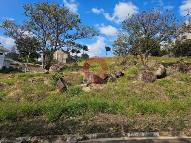 Lote a venda no Condomínio Moinho de Vento em Valinhos