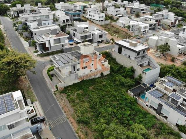 Lote à Venda no Condomínio Portal do Sol – Contagem