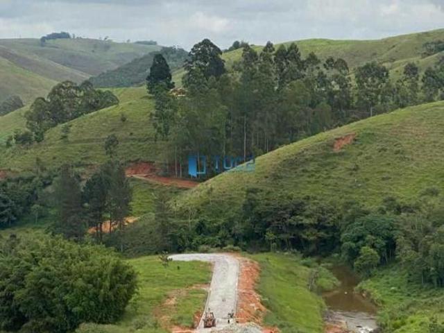 Lote à venda, no condomínio Recanto das Cachoeiras Chácara/MG |