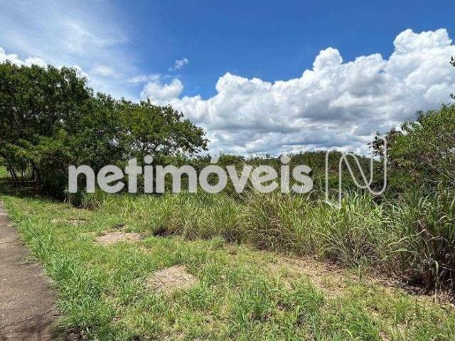 Lote a venda no Condomínio Santa Mônica